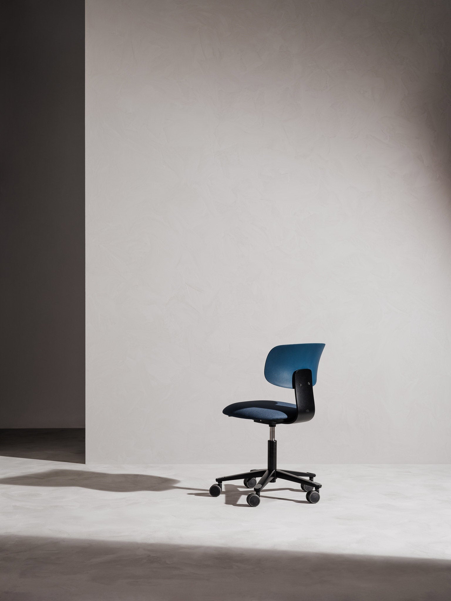 HÅG Tion 2140 Chair Black, Armrest - ergokid Singapore
